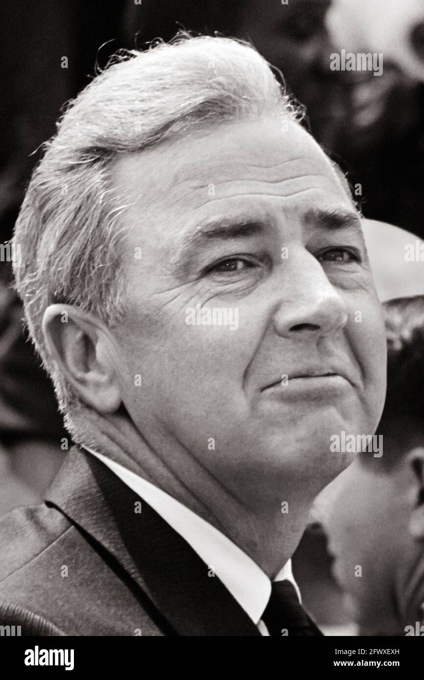 Eugene mccarthy hi-res stock photography and images - Alamy