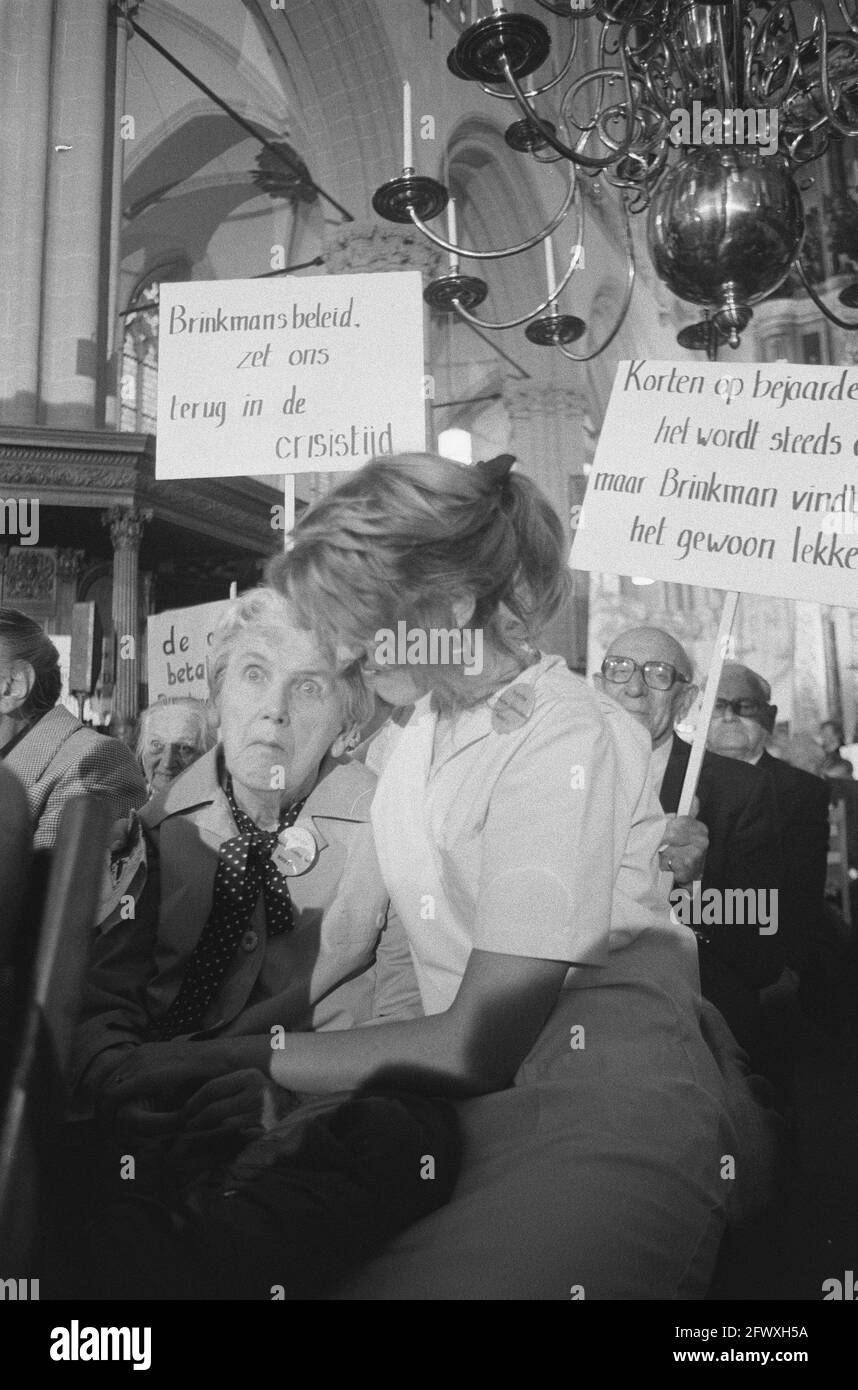 Protest meeting senior citizens in Amsterdam against cuts in senior ...