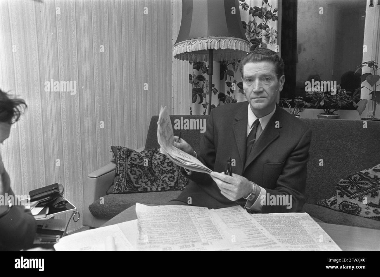 Former military police officer H. Duster , assignment Volkskrant, 24 ...