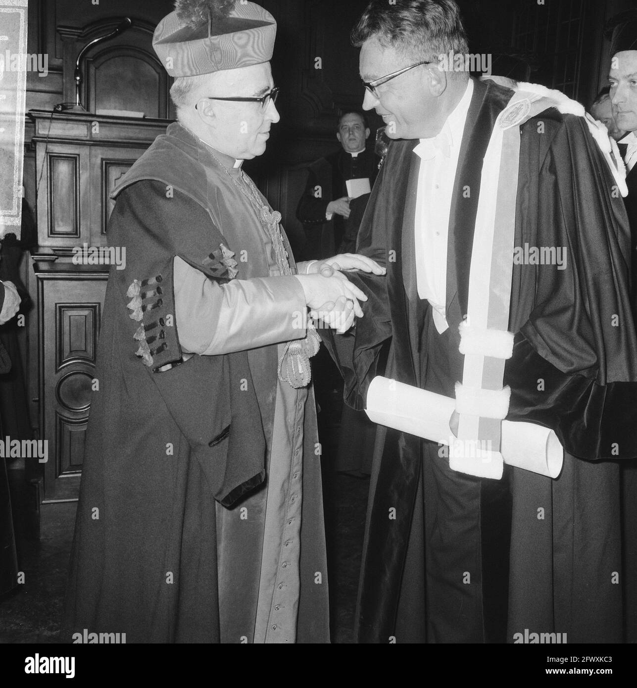 Honorary doctorates at the University of Louvain, including the Dutch ...