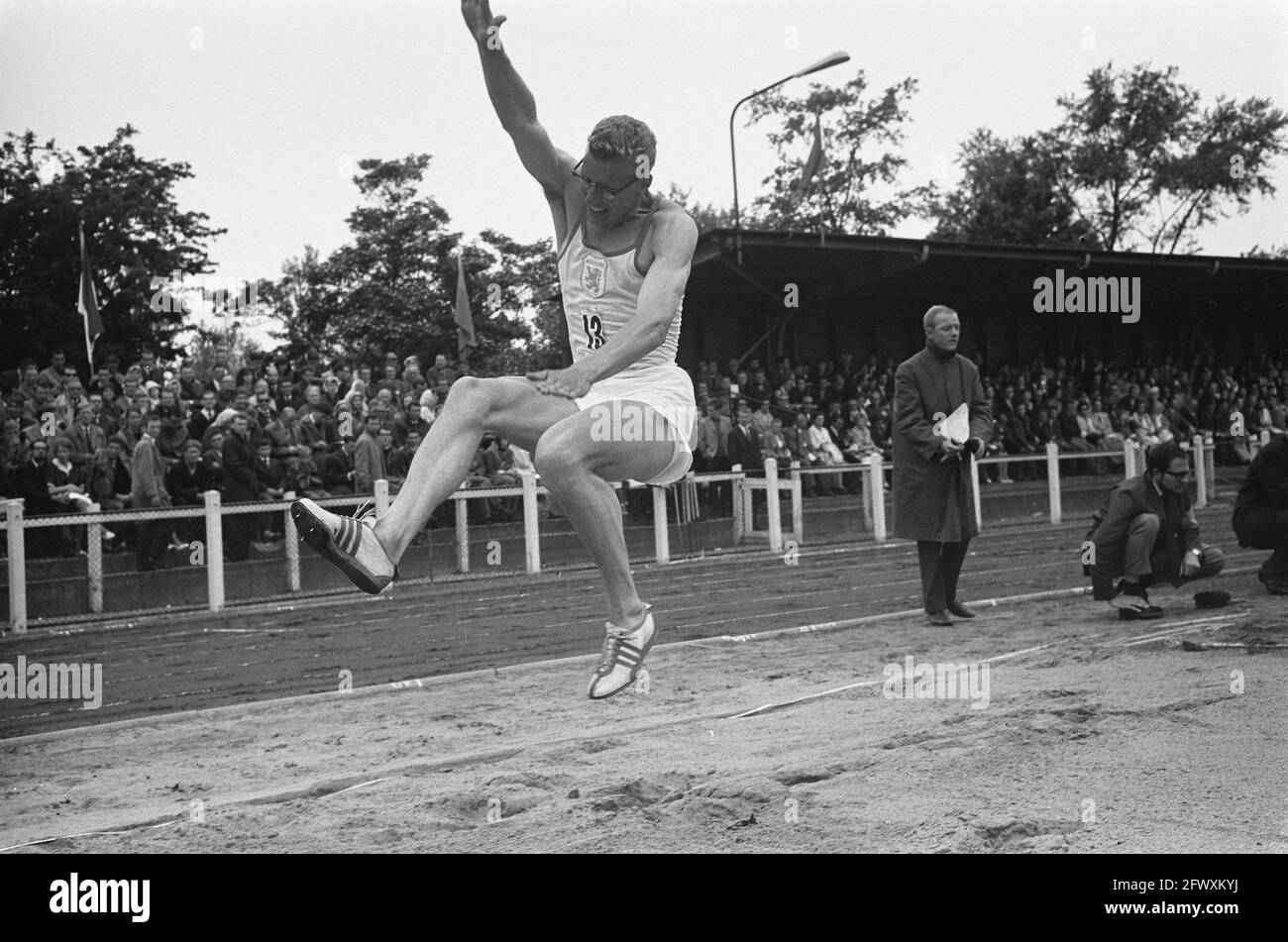 Triple jump history hi-res stock photography and images - Alamy