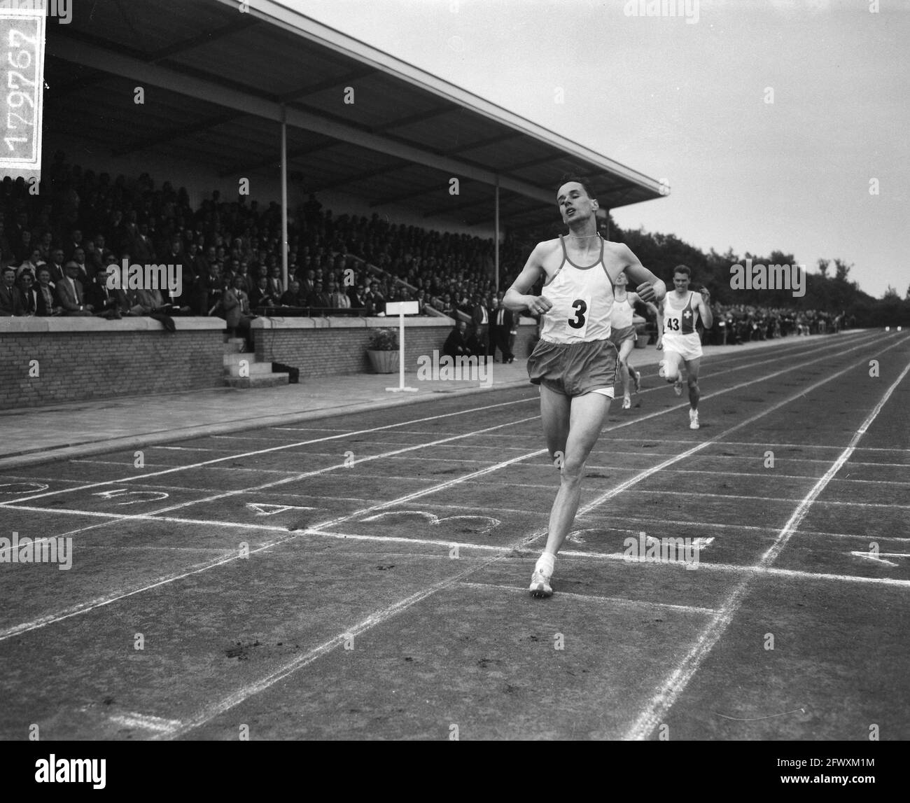 Athletics Netherlands against Switzerland in Groningen, Fred van Herpen ...