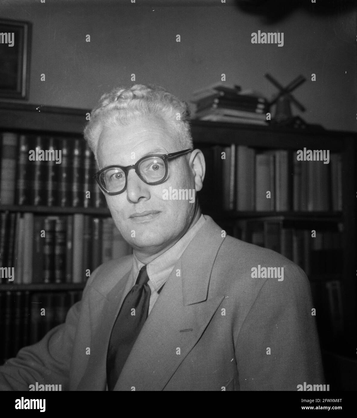 New york may 1952 Black and White Stock Photos & Images - Alamy