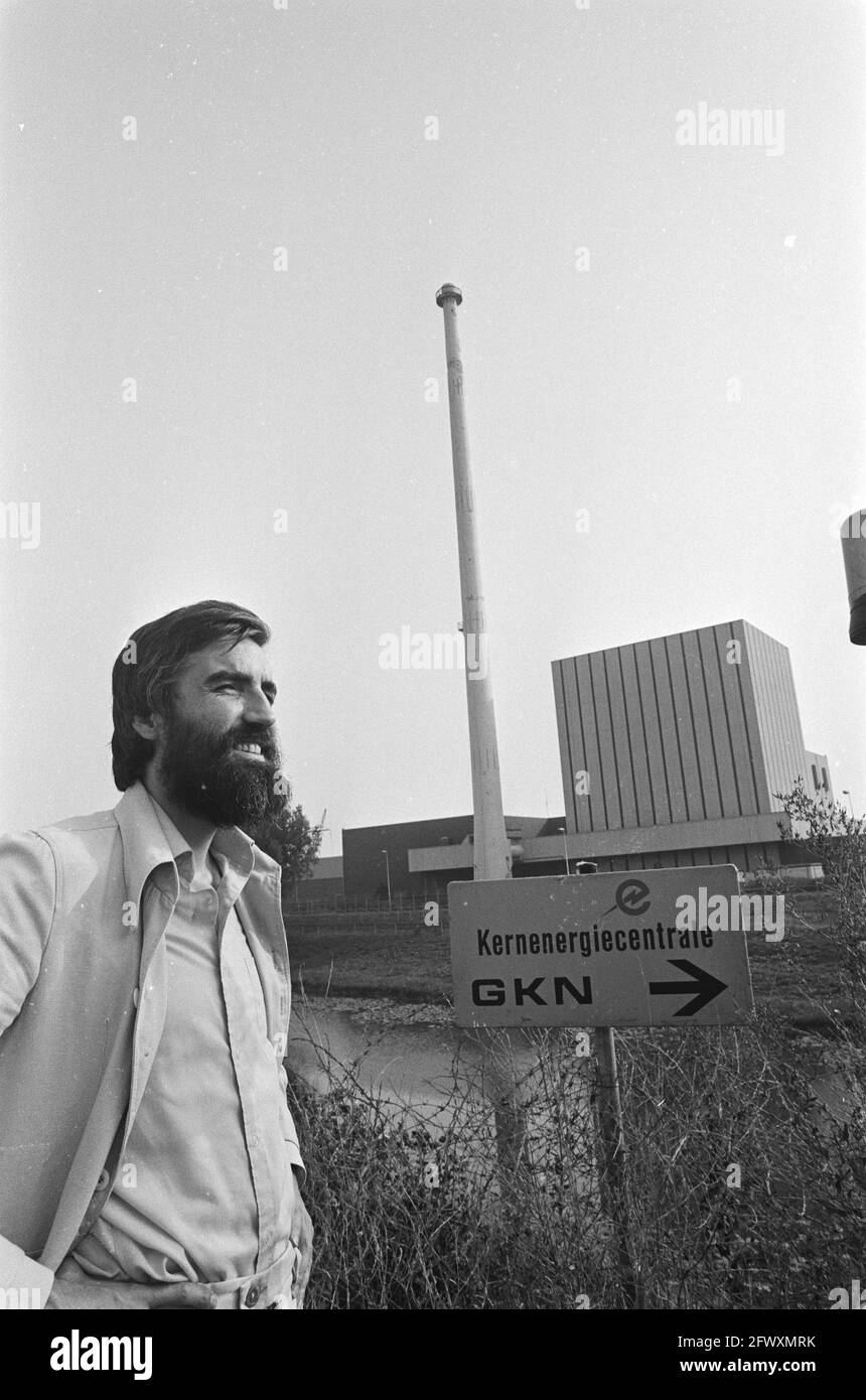 PvdA chairman Max van den Berg in front of nuclear power plant in ...