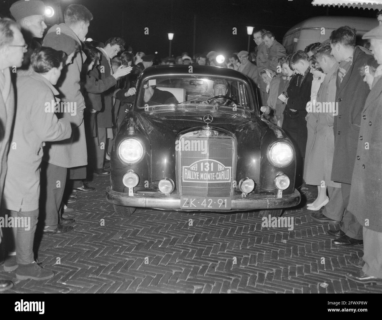 Historic monte carlo rally car hi-res stock photography and images - Alamy