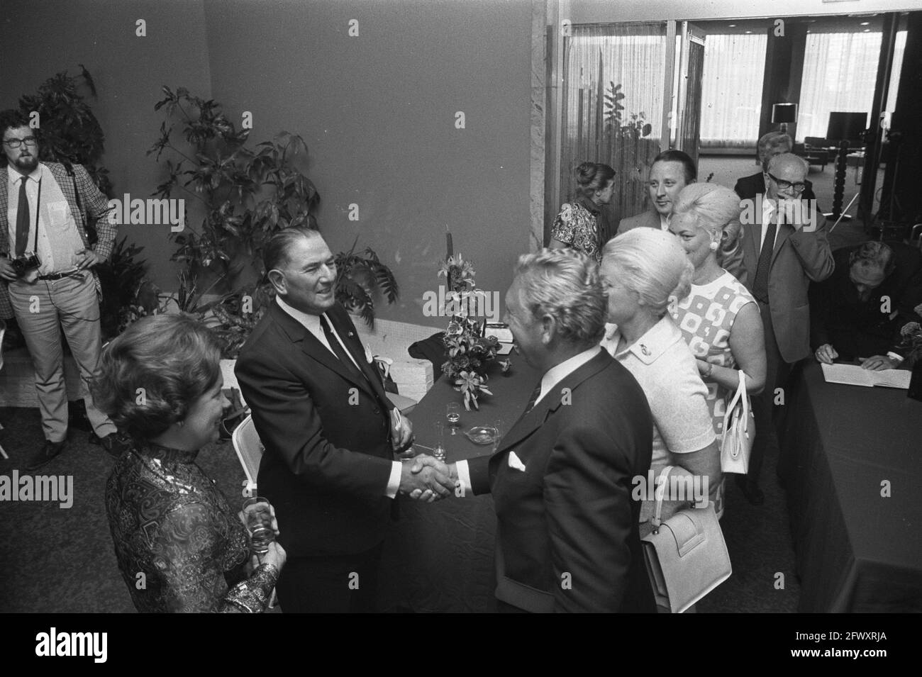 Reception director C. Verolme in connection with 25 years Verolme ...