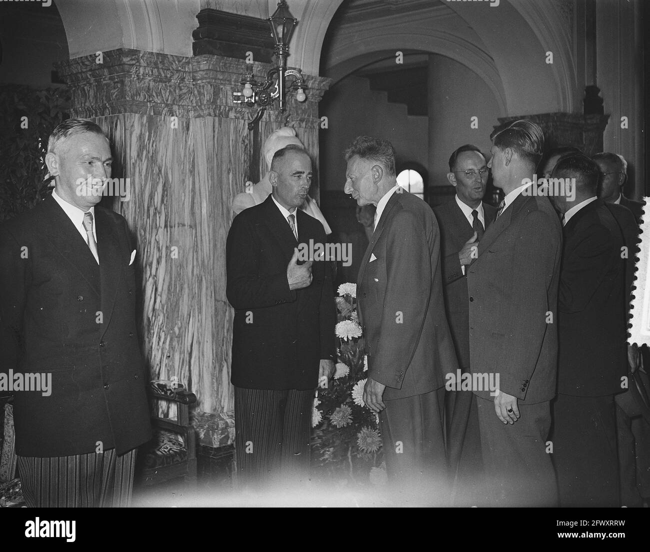 Reception Gemeentelijke Woningdienst (40 years) Amsterdam, 22 September ...