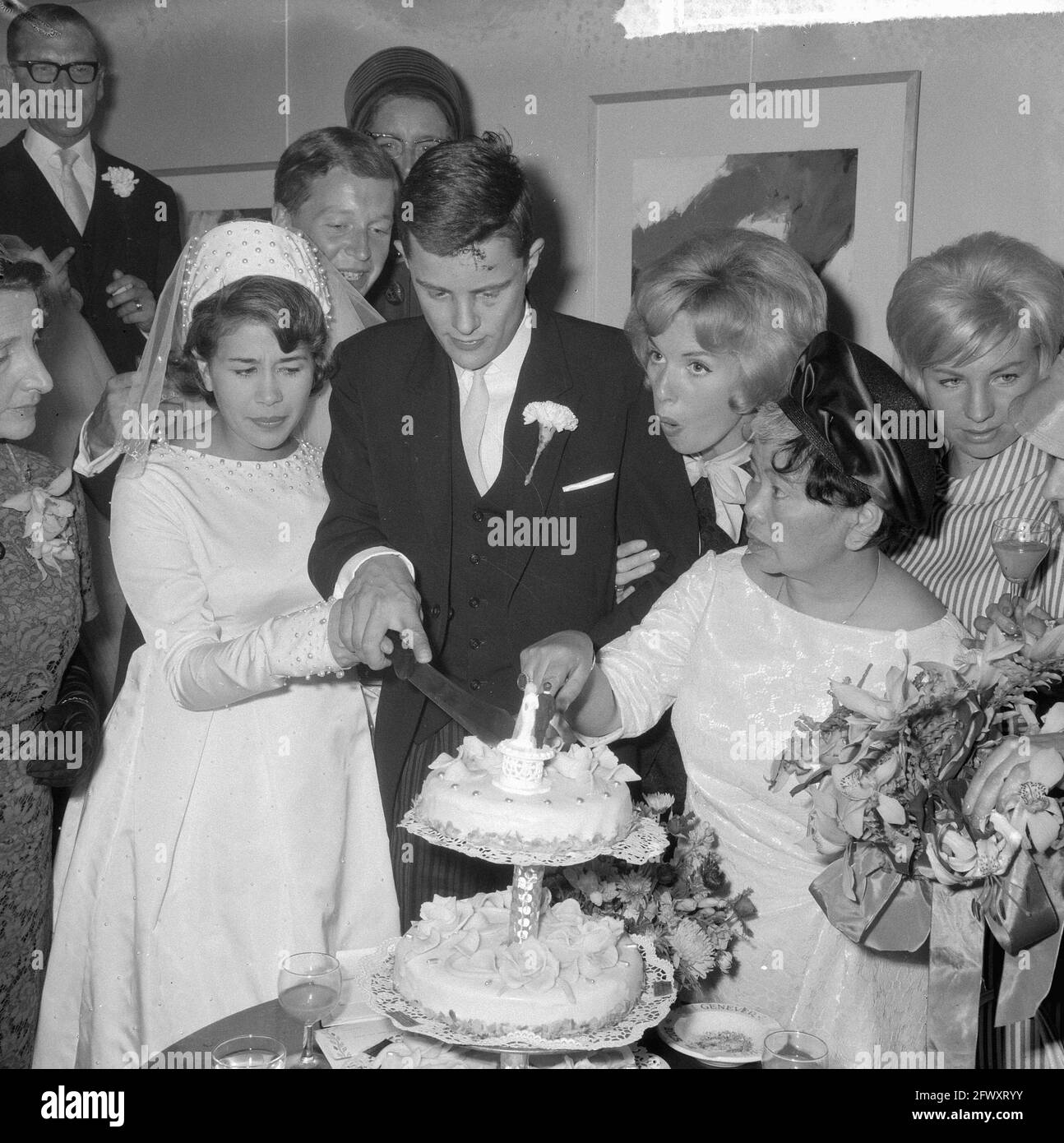1964 wedding hi-res stock photography and images - Alamy