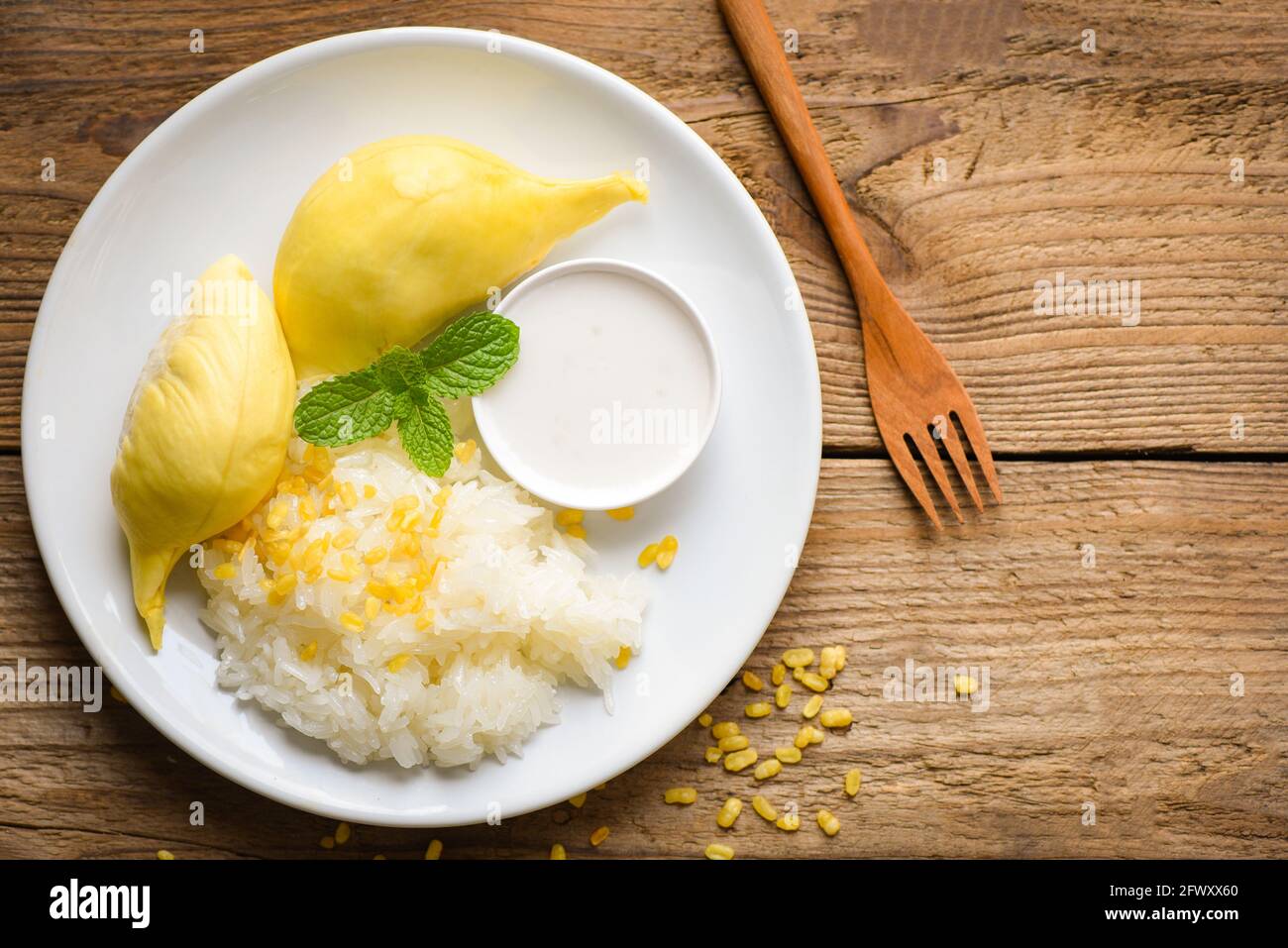 Durian sticky rice summer tropical fruit food, Asian Thai dessert ...