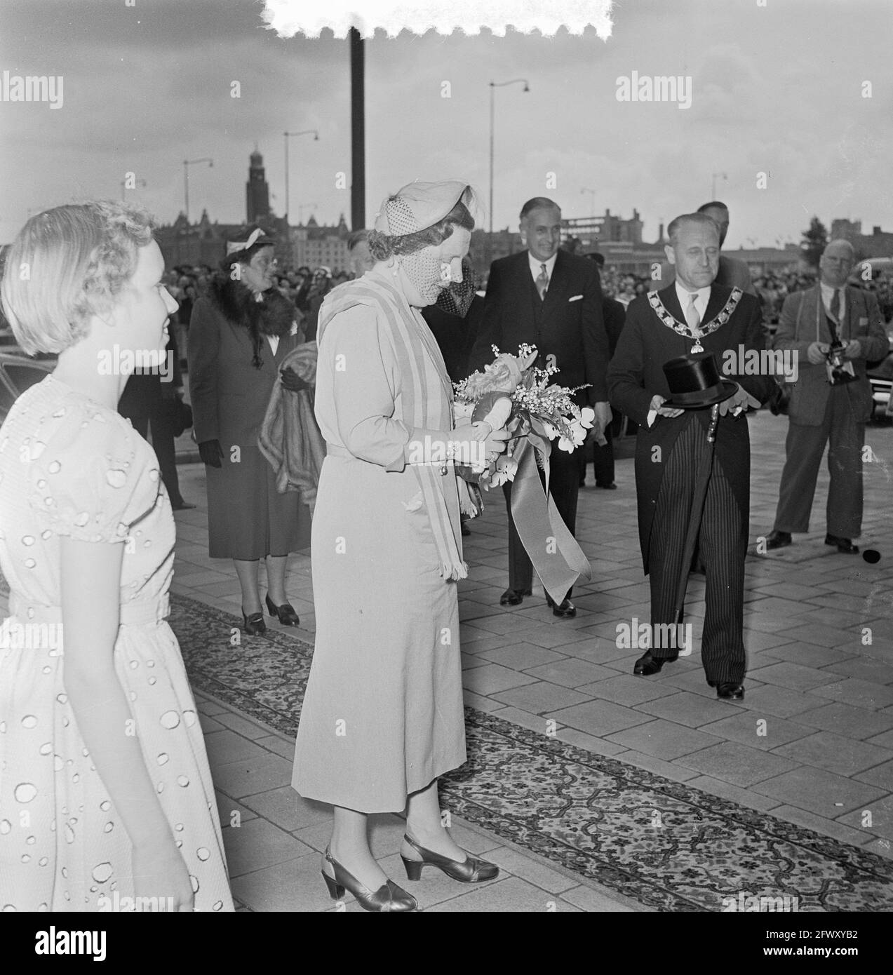 Girls rotterdam Black and White Stock Photos & Images - Alamy