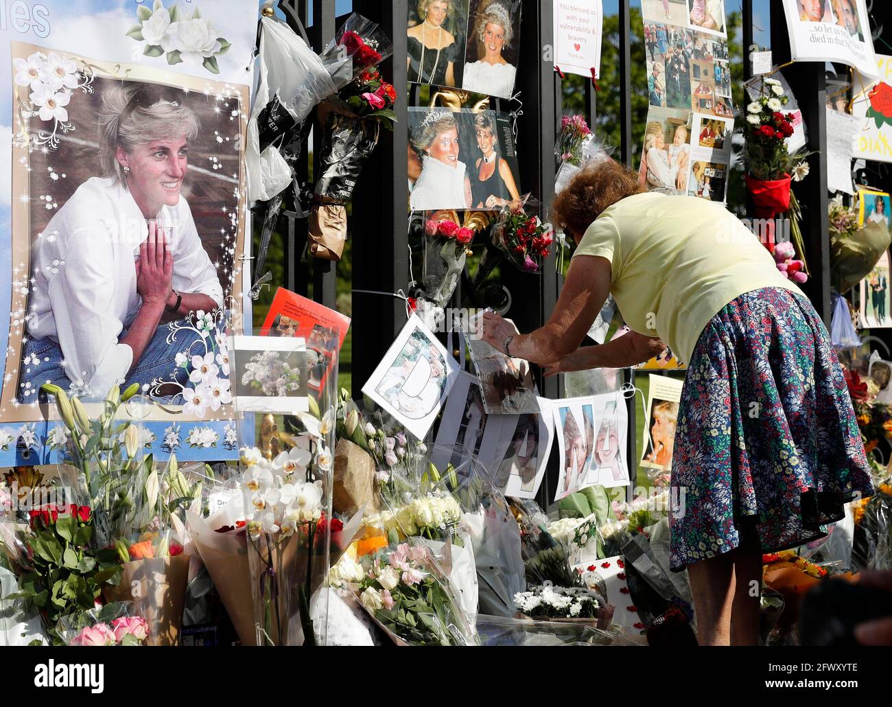 Princess diana after hi-res stock photography and images - Alamy