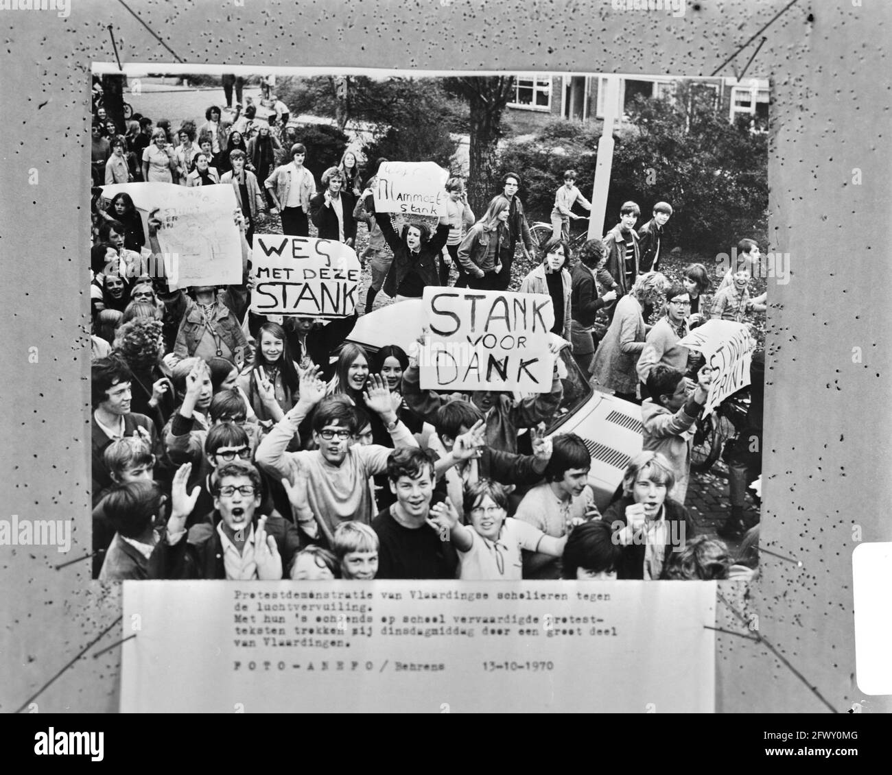 Protest demonstration of schoolchildren against air pollution ...