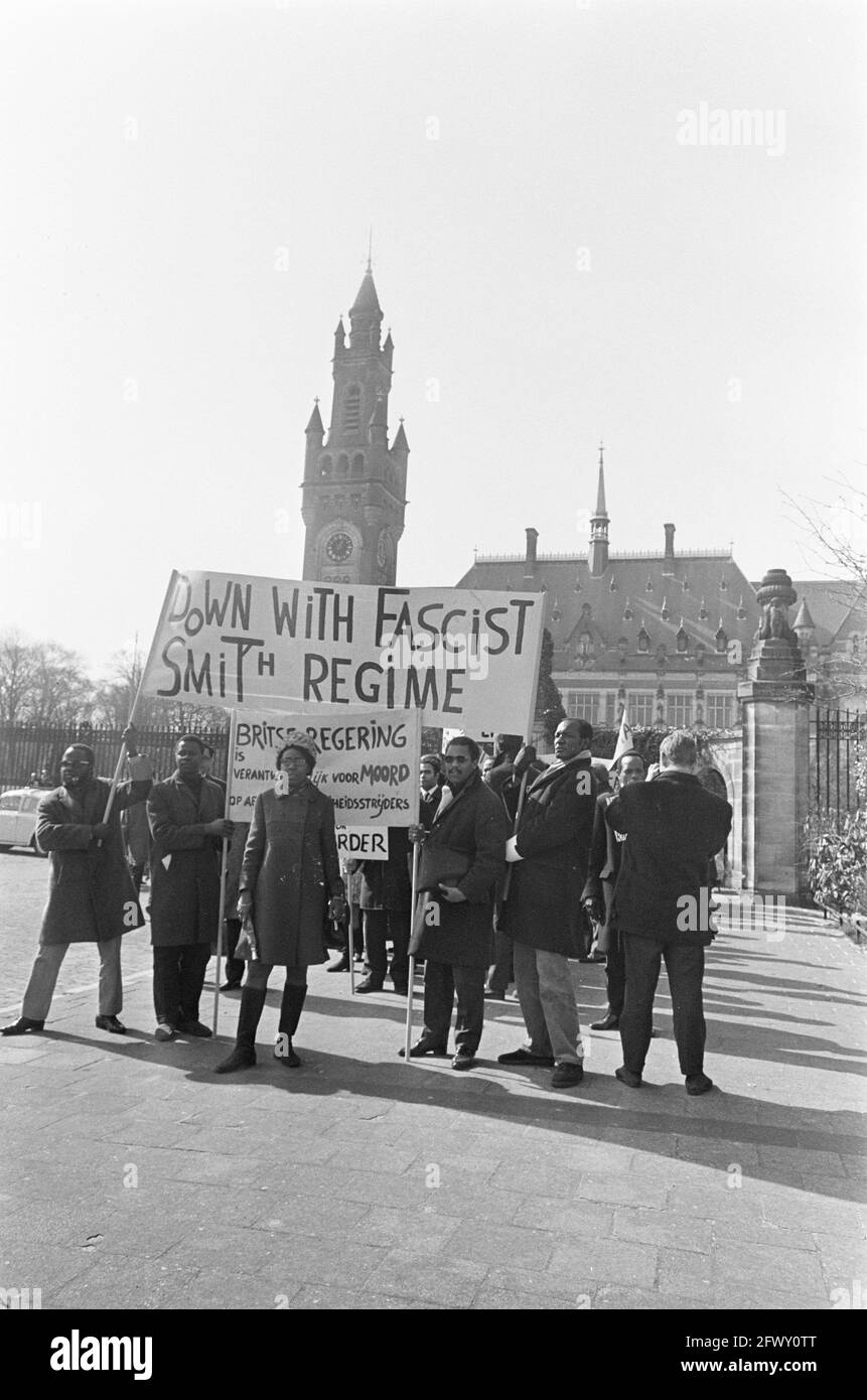 1968 student protest hi-res stock photography and images - Alamy