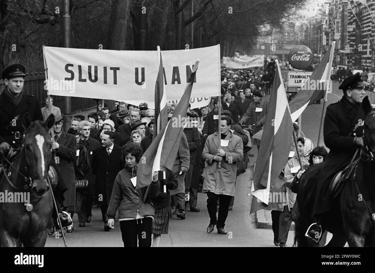 Protest march in Amsterdam against German troops laying siege to Budel ...