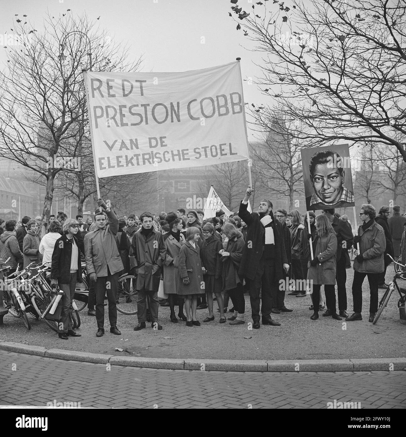 Protest march against execution Preston Cobb in Amsterdam, November 30 ...
