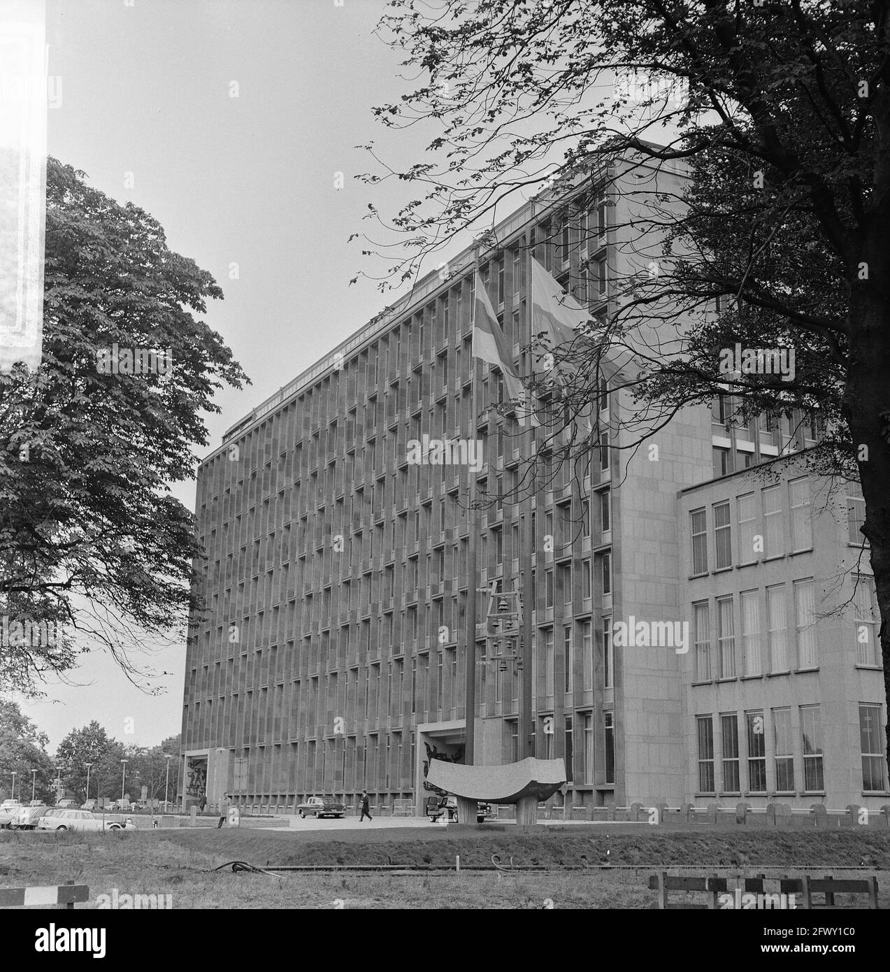 Provincial Building at The Hague, September 9, 1965, PROVINCE HOUSES ...
