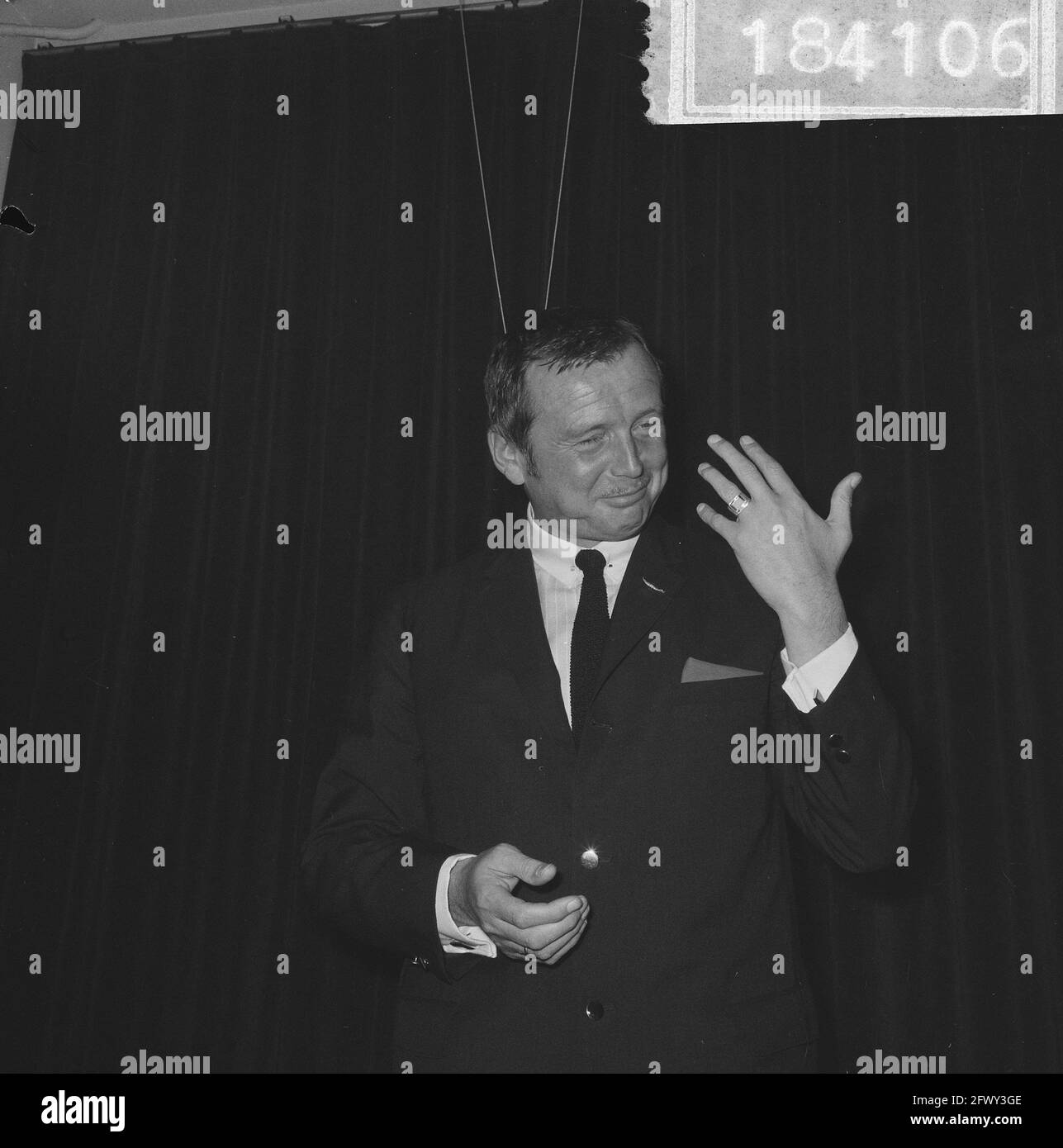 prize-giving ceremonies, cabaret performers, November 6, 1965, cabaret ...