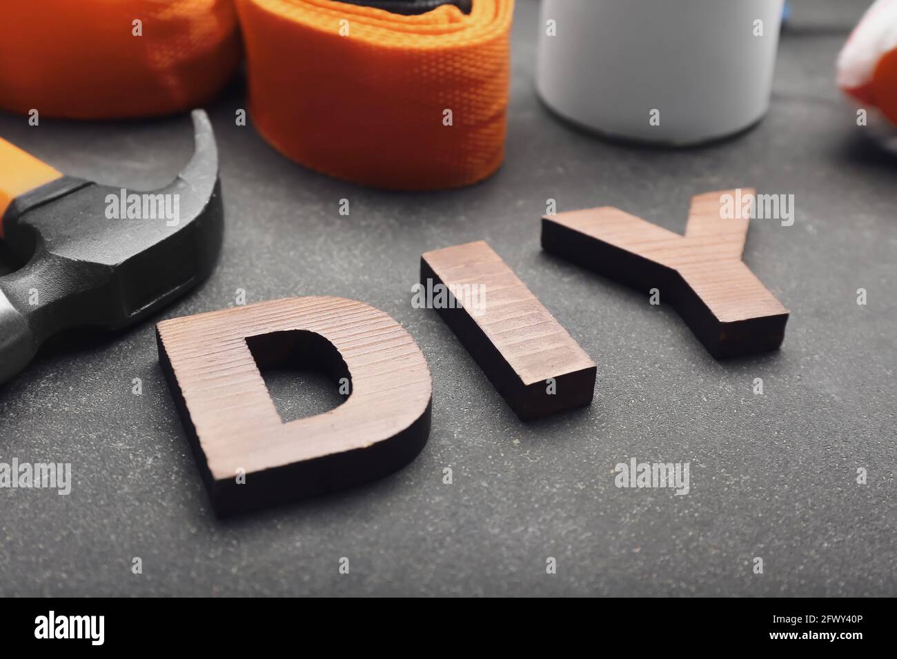 Set tools word diy hi-res stock photography and images - Alamy