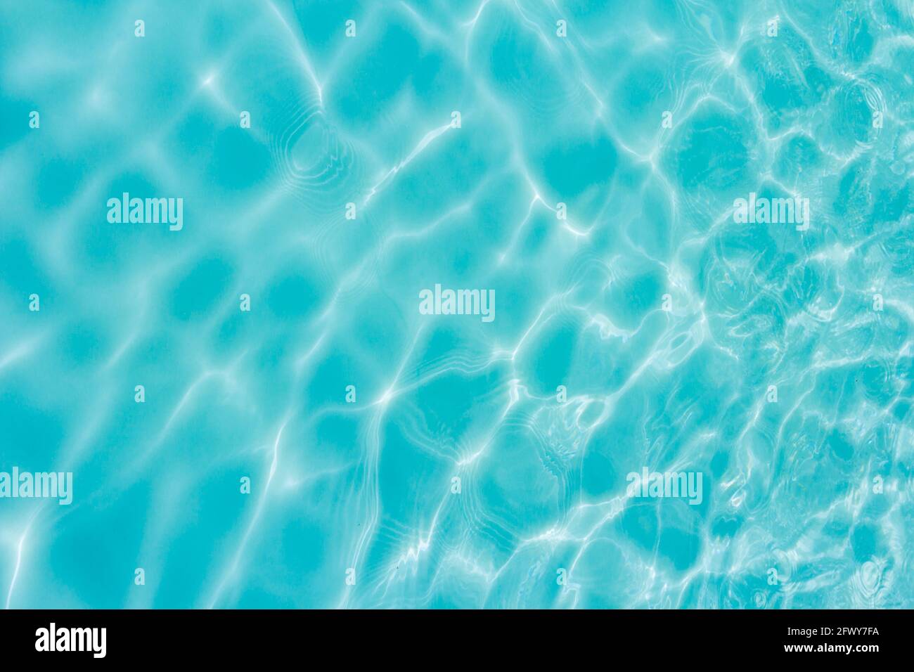 Shining light blue water hi-res stock photography and images - Alamy