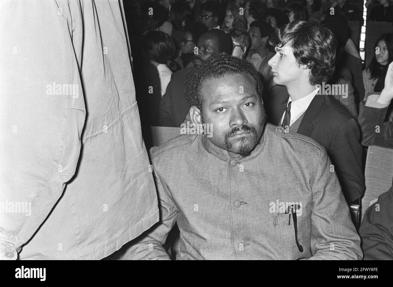 R. Dobru, pseudonym of Robin Raveles, March 20, 1971, manifestations ...