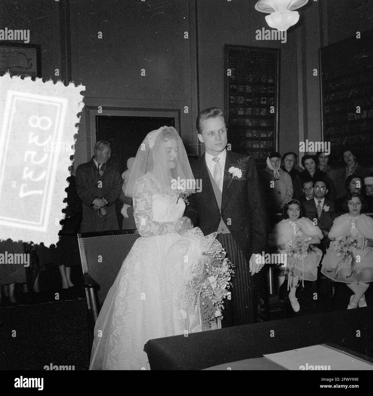 Radio singer Annie Plevier married to German editor Siebert, February ...