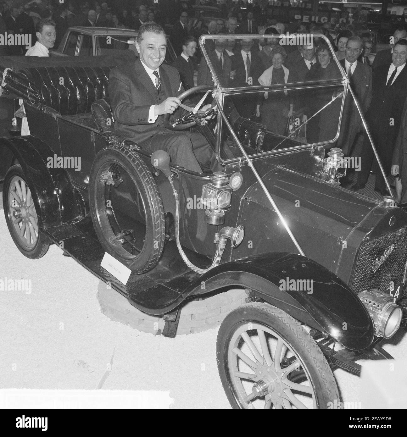 1910 studeba hi-res stock photography and images - Alamy