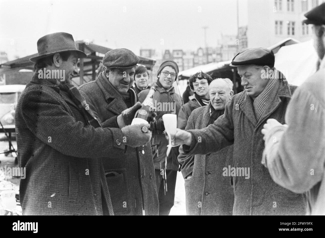 Waterloo square Black and White Stock Photos & Images - Alamy