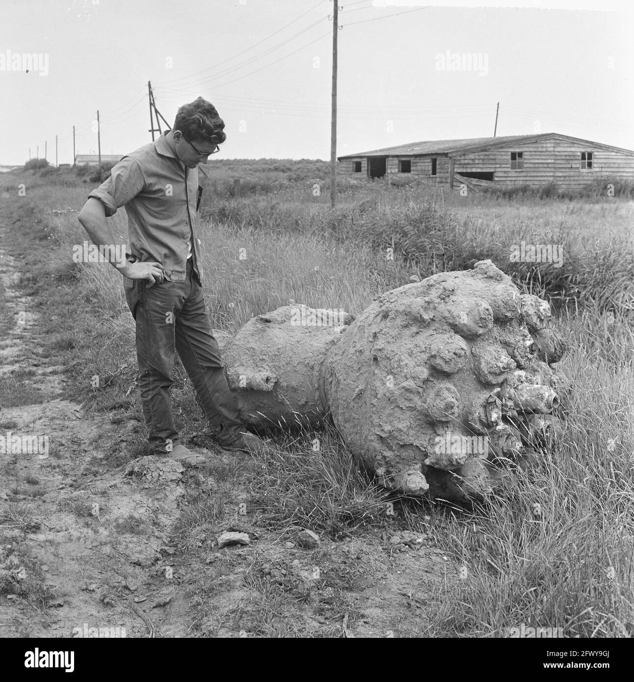 Rocket motor hi-res stock photography and images - Alamy