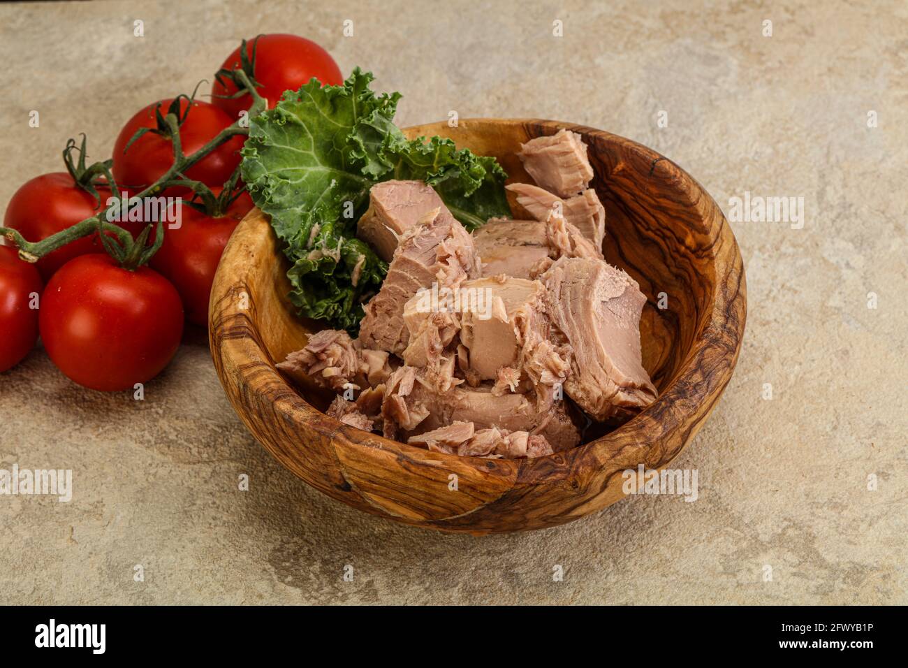 Tasty Canned tuna fillet in the bowl Stock Photo - Alamy