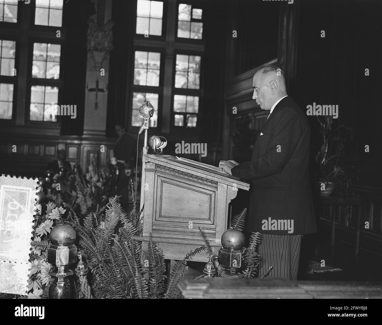 Reception Gemeentelijke Woningdienst (40 years) Amsterdam, 22 September ...