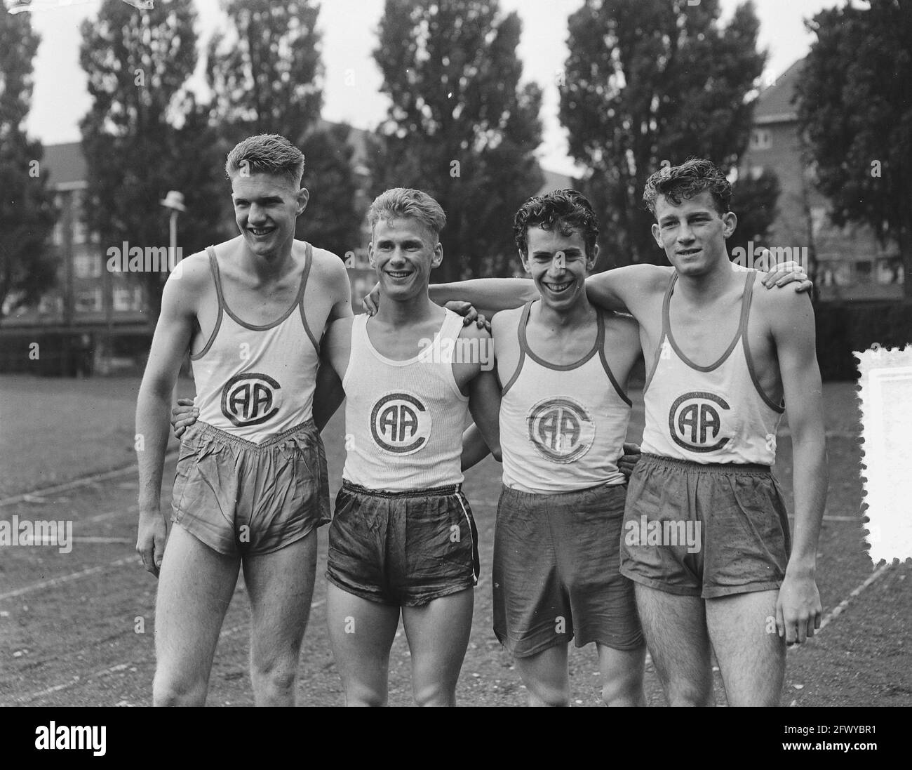 Cinder track hi-res stock photography and images - Alamy