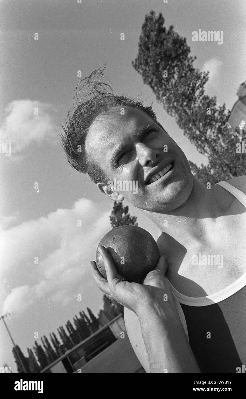 Athletics, number 9 and 10 shot put, May 30, 1966, ATLETICS, PUNCHES ...