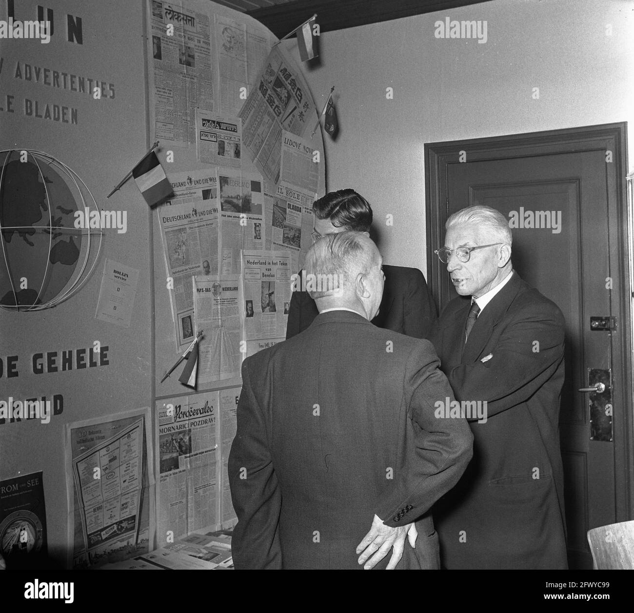 Reception International Acquisition Office Bolijn, October 15, 1952 ...