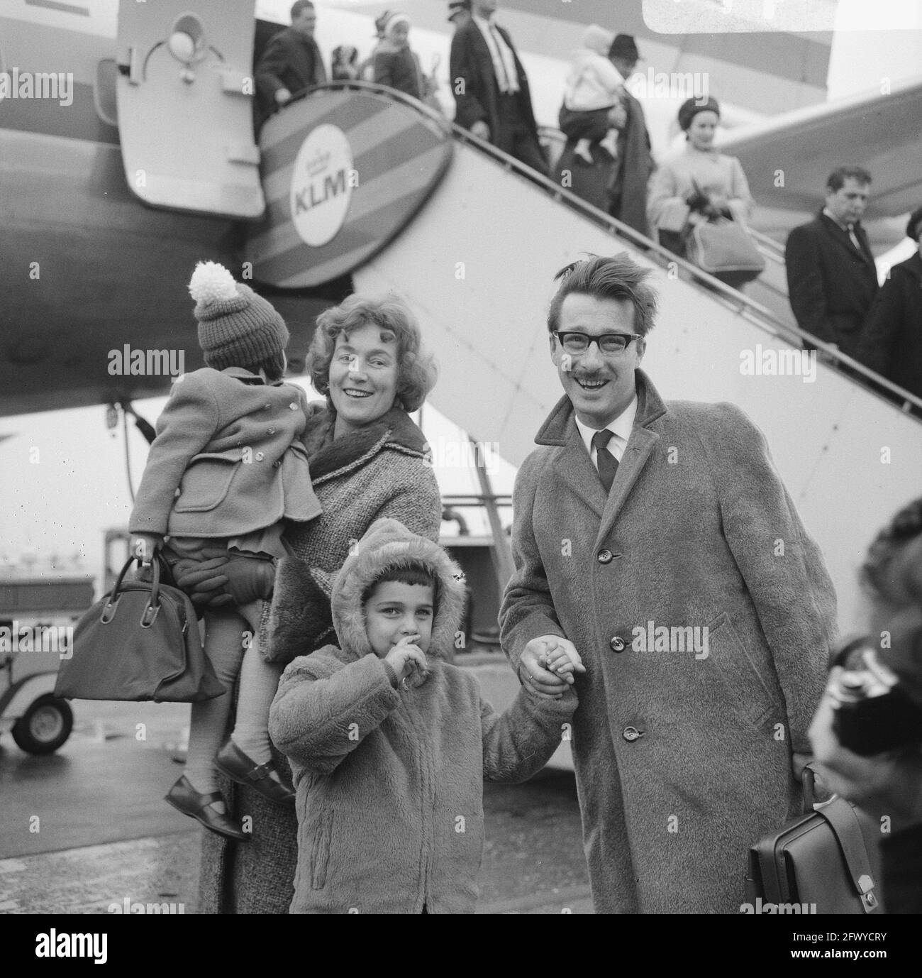 Eric Vos at Schiphol Airport, Eric Vos and family, December 28, 1966 ...