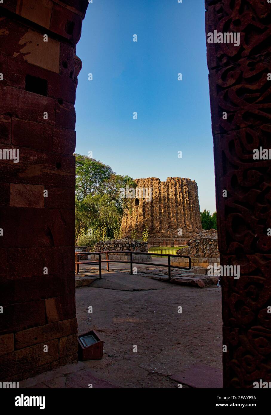 Alai minar hi-res stock photography and images - Alamy