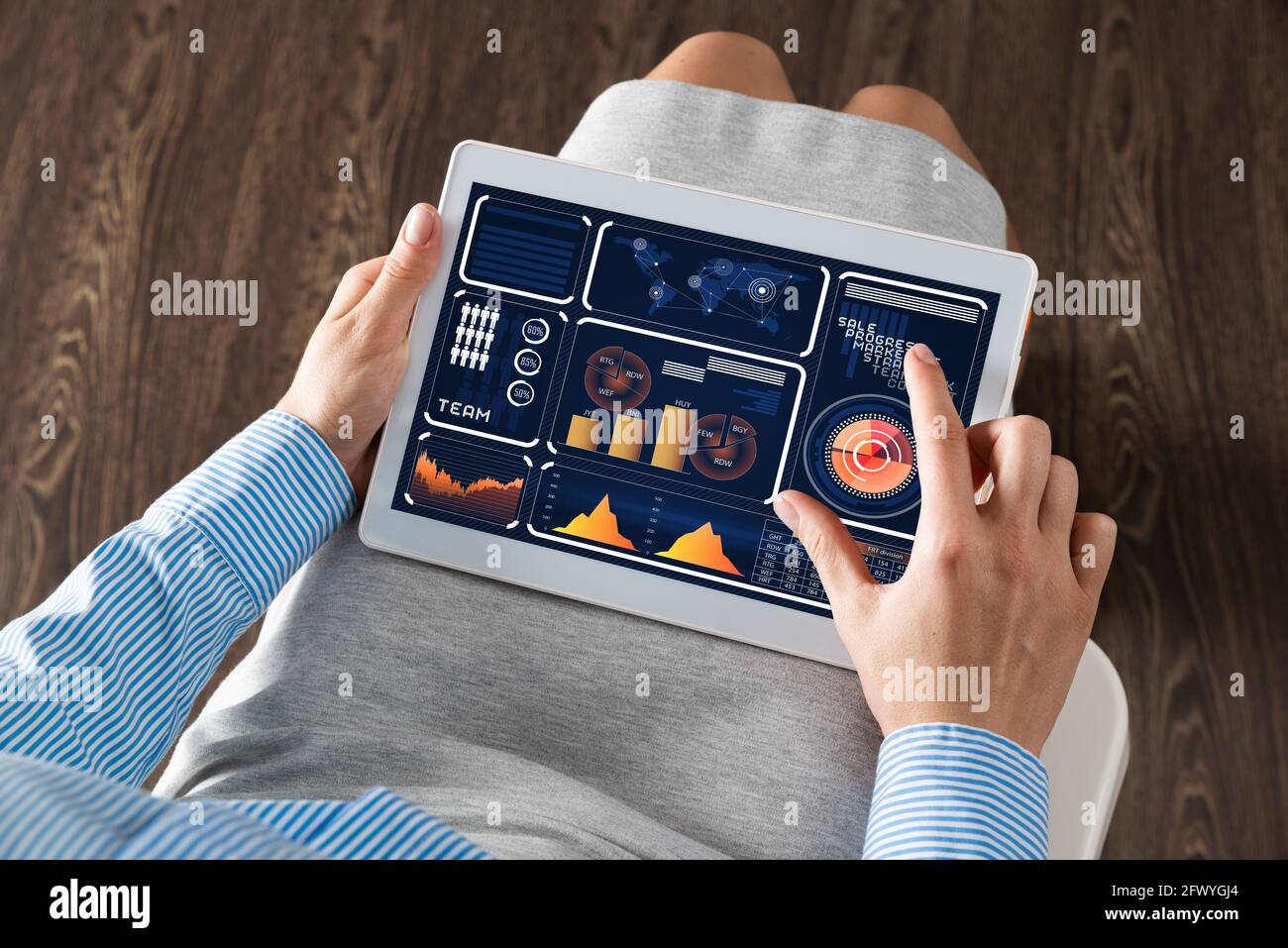business woman with pad Stock Photo - Alamy