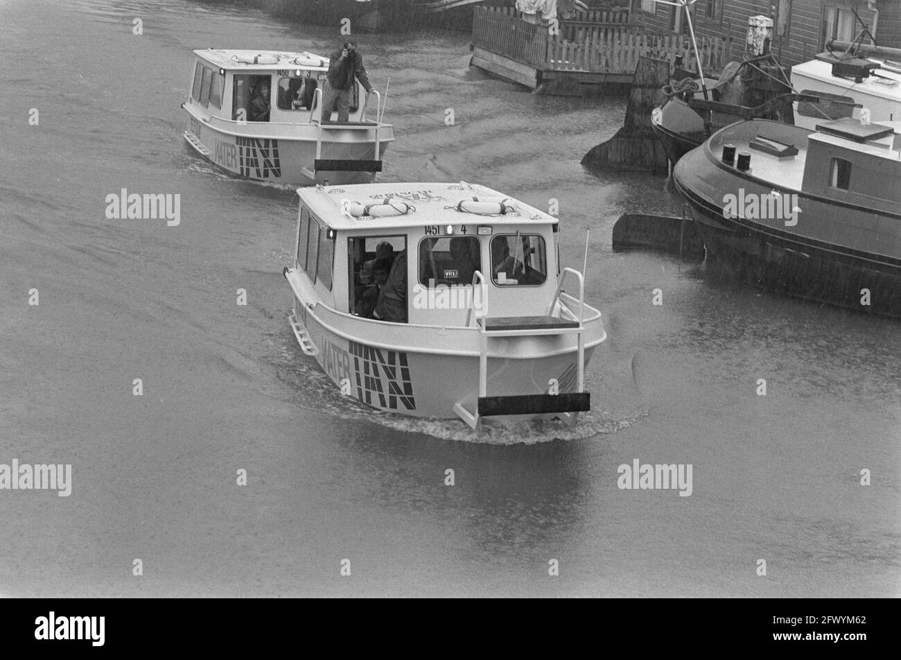 Cab stories Black and White Stock Photos & Images - Alamy
