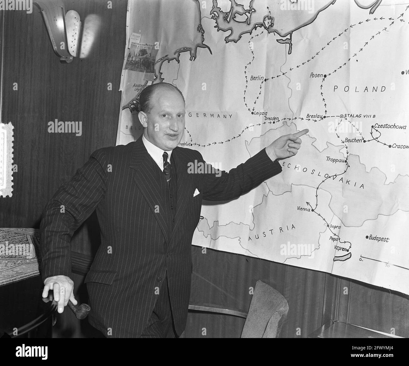 Richard pape hi-res stock photography and images - Alamy