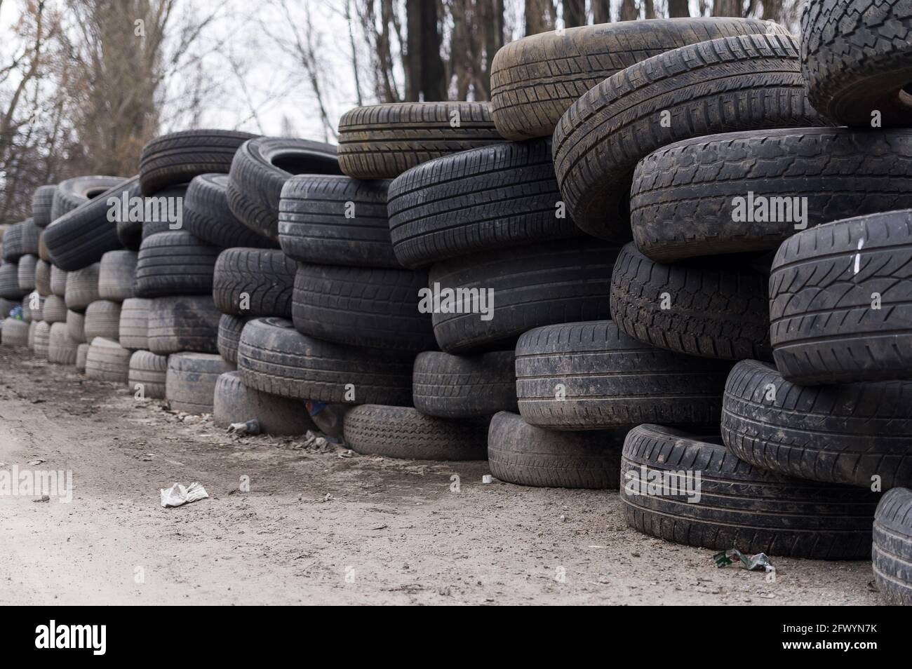 Garbage enclosure hi-res stock photography and images - Alamy