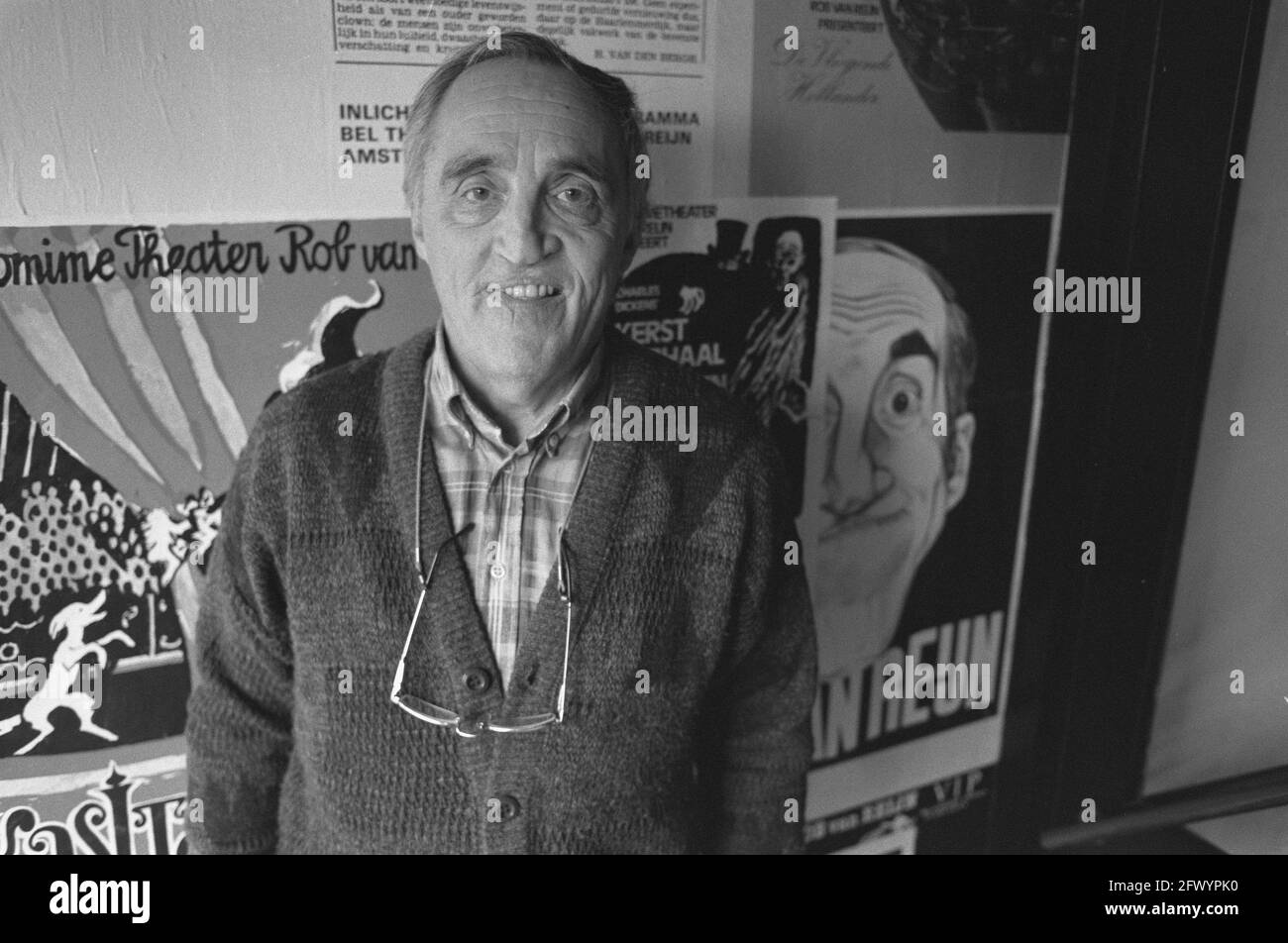 Rob van reijn poses hi-res stock photography and images - Alamy