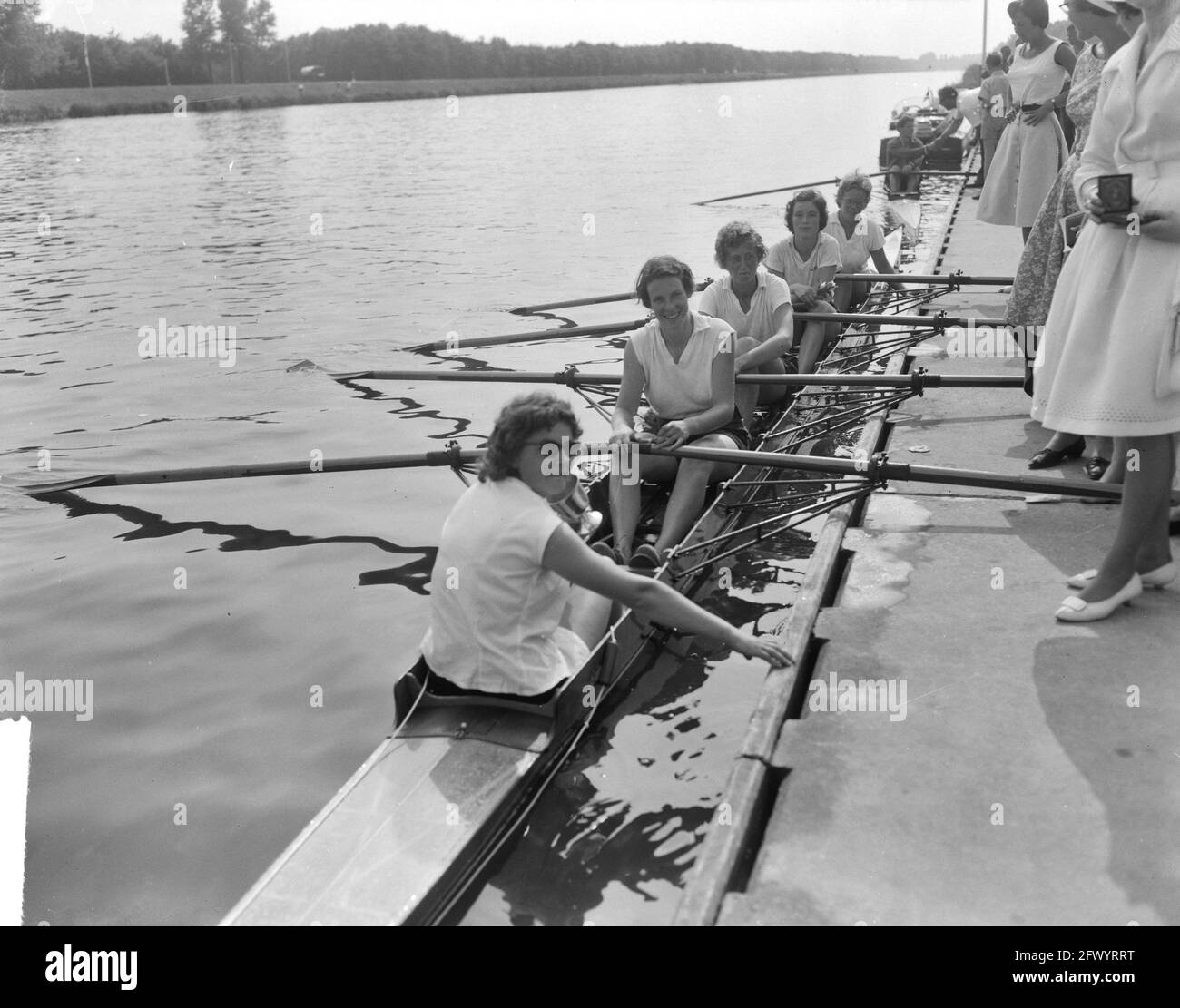 Four ladies rowing Black and White Stock Photos & Images - Alamy