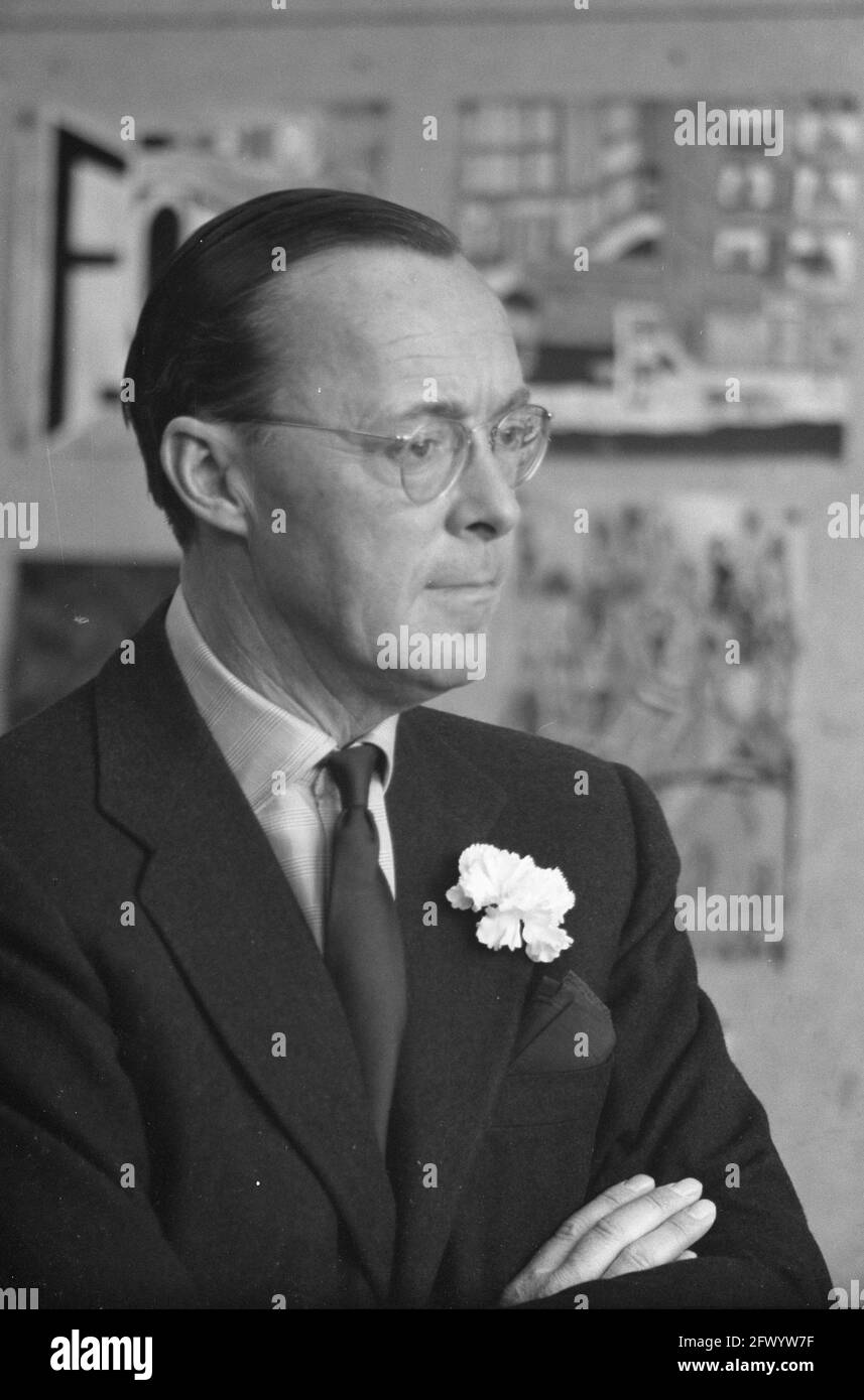 Circular tours Black and White Stock Photos & Images - Alamy