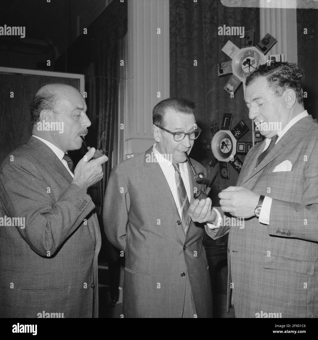 Maigret rupert davies hi-res stock photography and images - Alamy