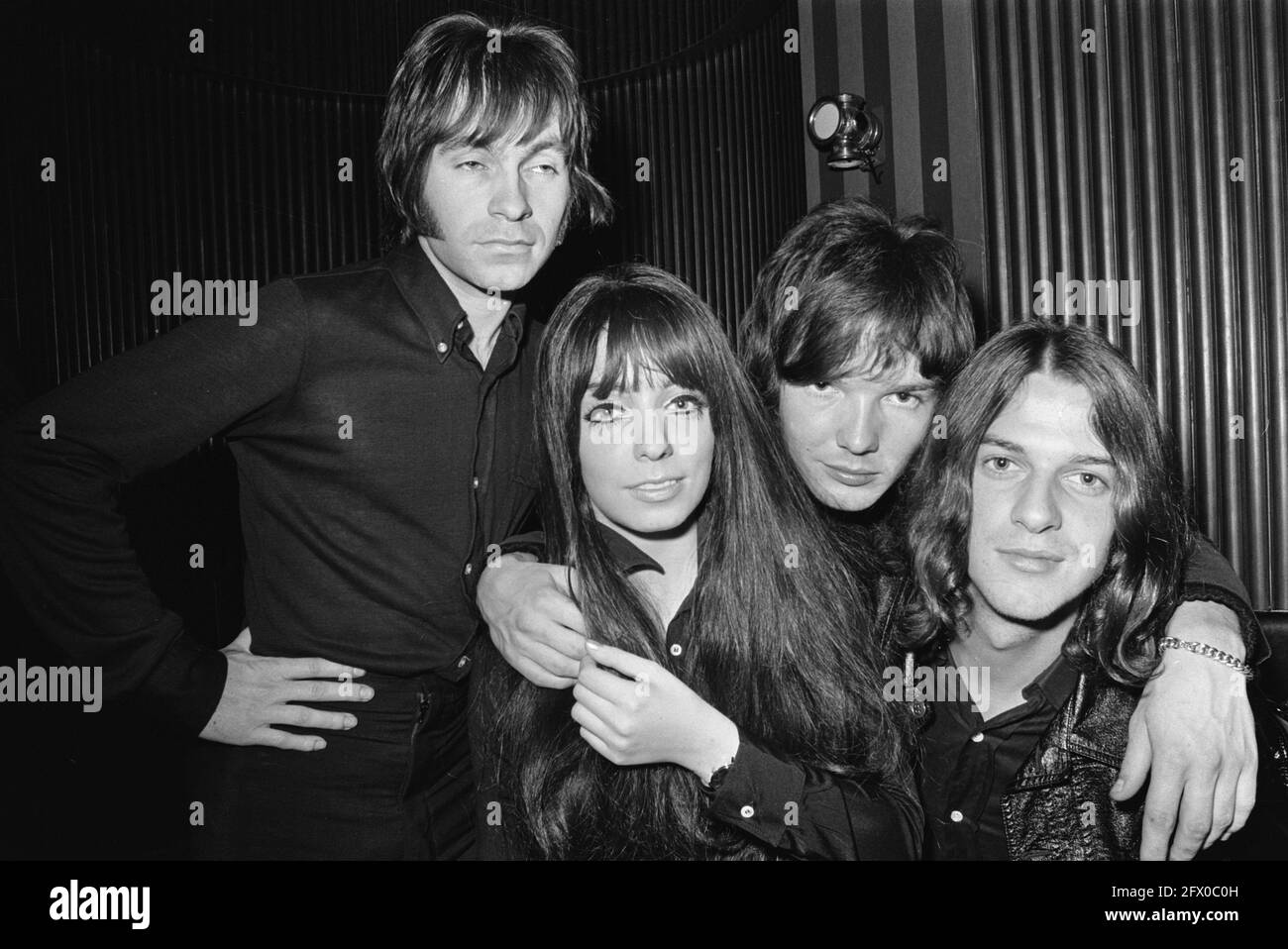 Shocking Blue 923-1957 Stock Photo - Alamy