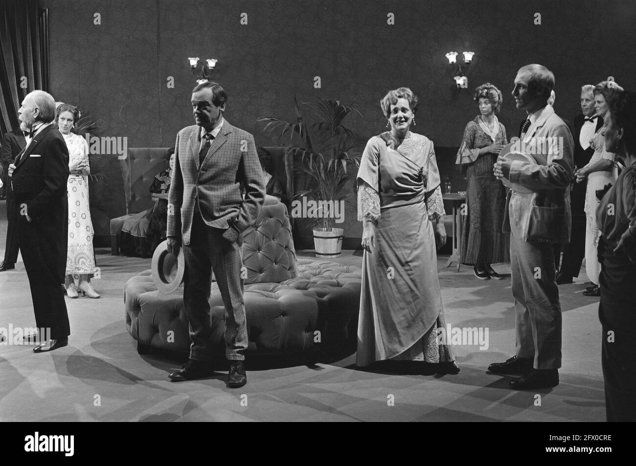 Avro tv recordings hollands glorie hi-res stock photography and images ...