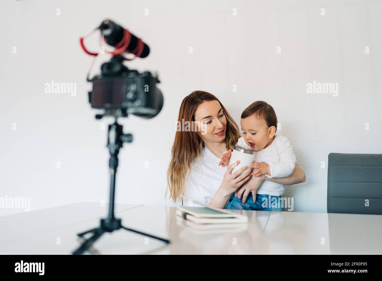 Blog personal hi-res stock photography and images - Alamy