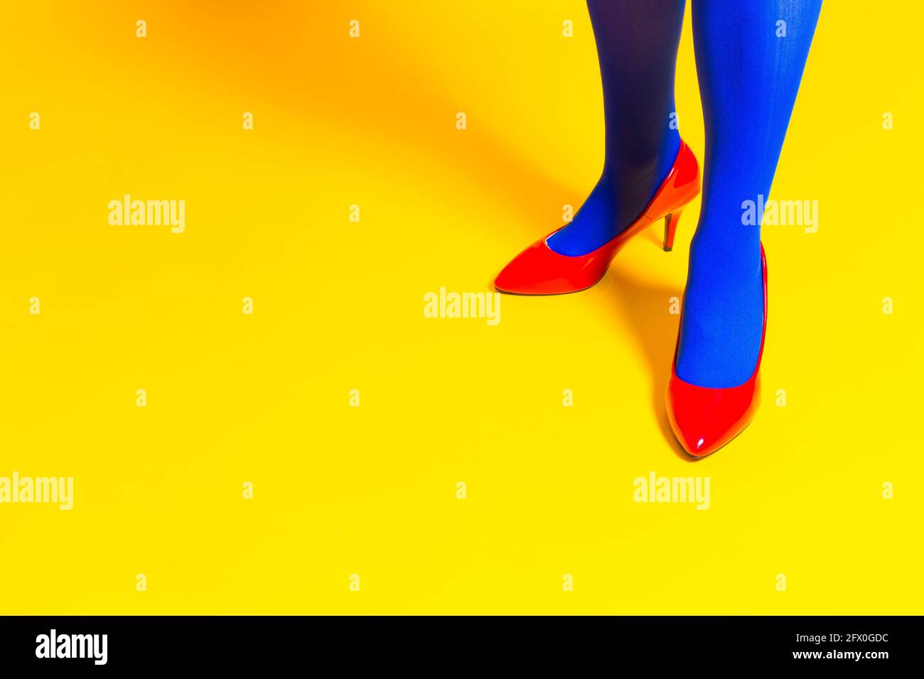 Woman wearing pantyhose hi-res stock photography and images - Alamy