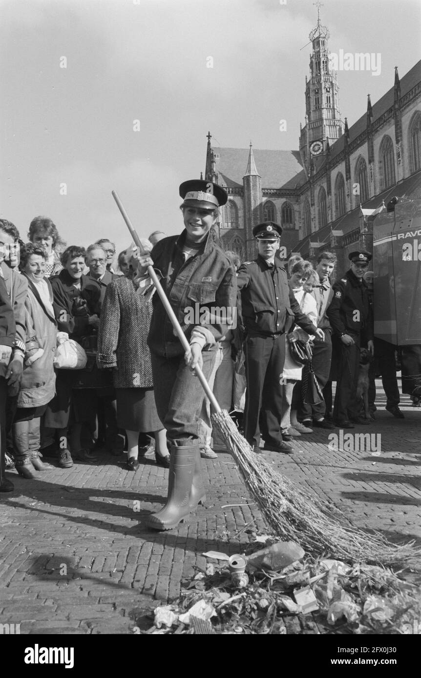 Tv program wedden dat hi-res stock photography and images - Alamy