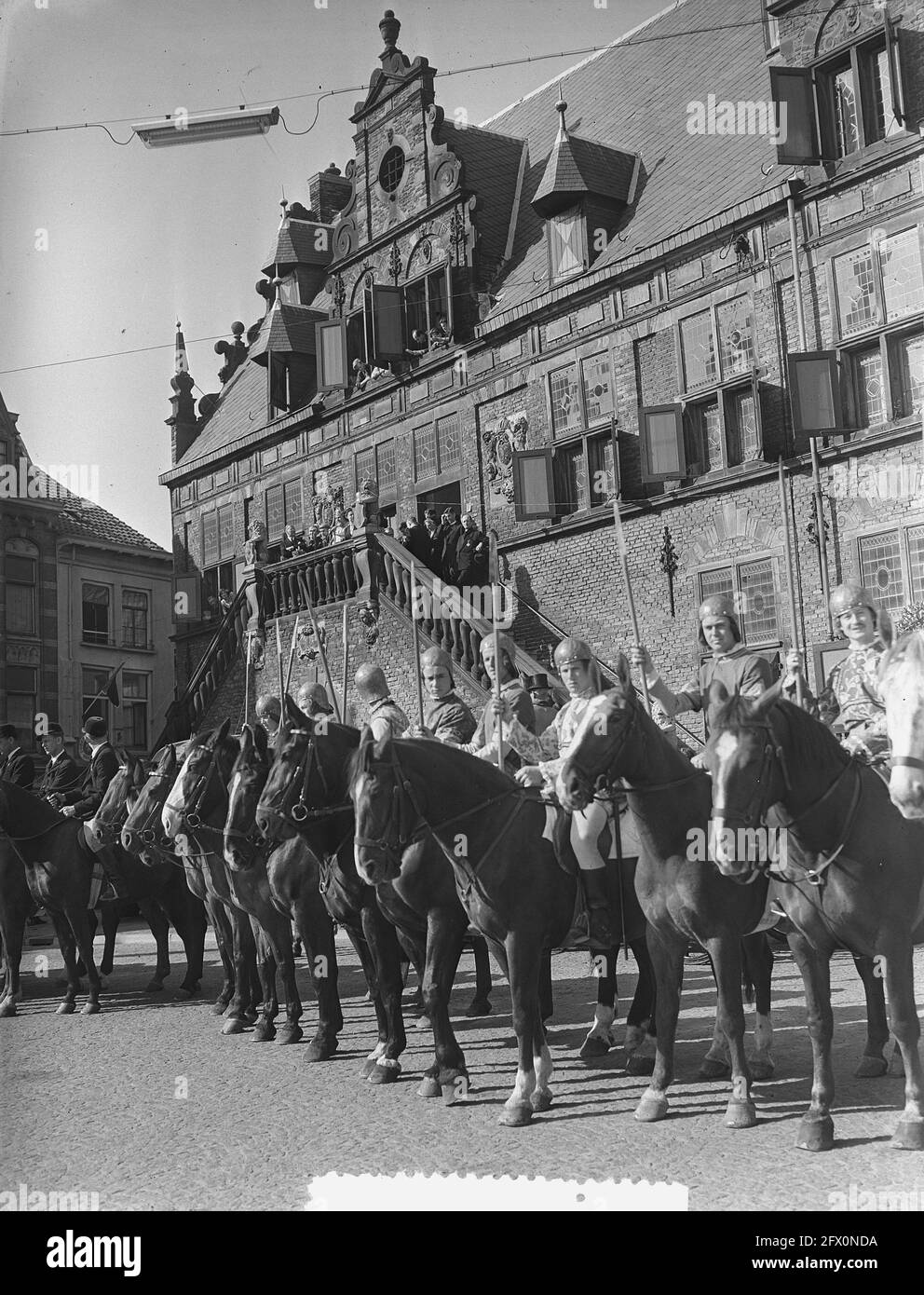 Sixth Lustrum of the Nijmegen Student Fraternity, arrival of ...
