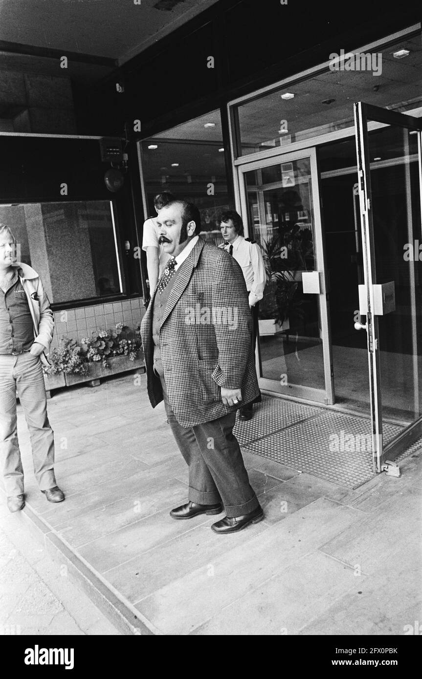 Gypsy king Koko Petalo at the office, August 7, 1979, blockades ...